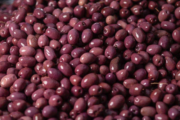 Peruvian Black Dried Olives (Aji Spiced, Pitted) 5oz – Natural Zing